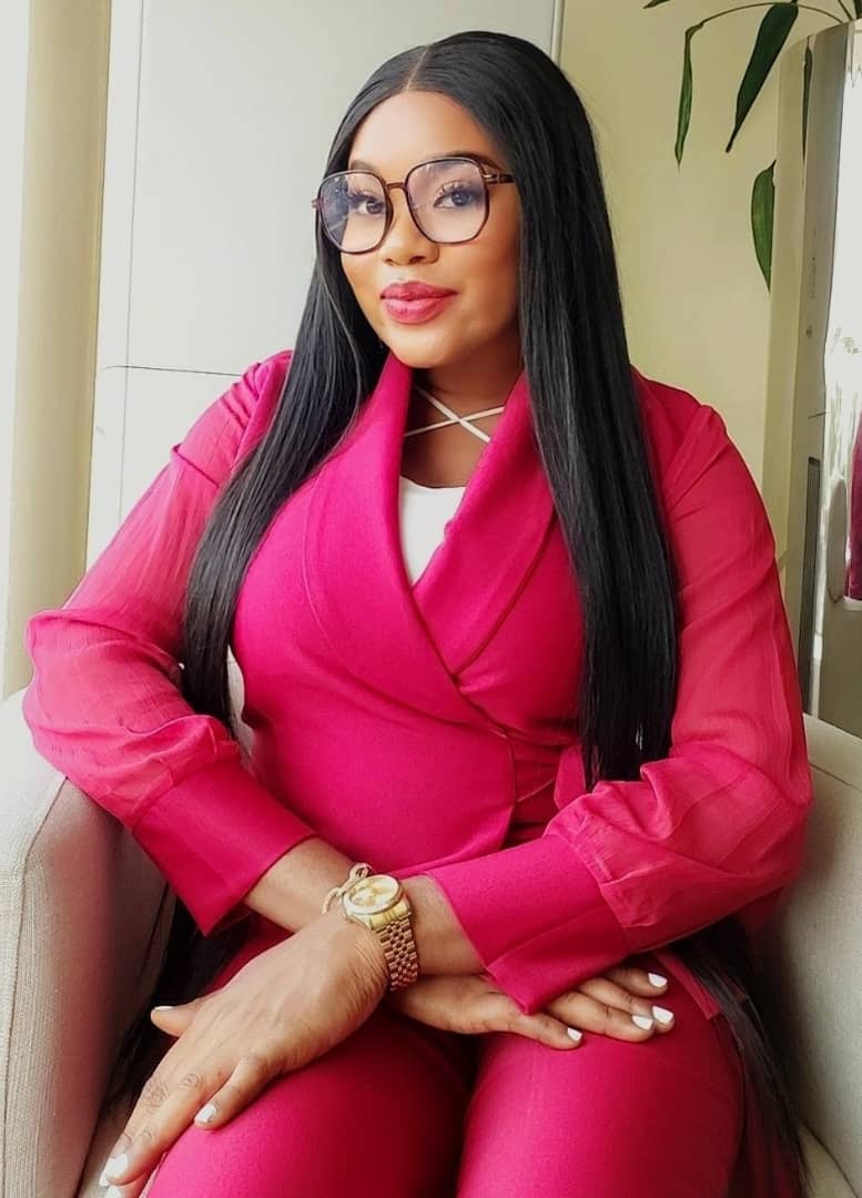 About Us – MonnieHub Investment Ltd